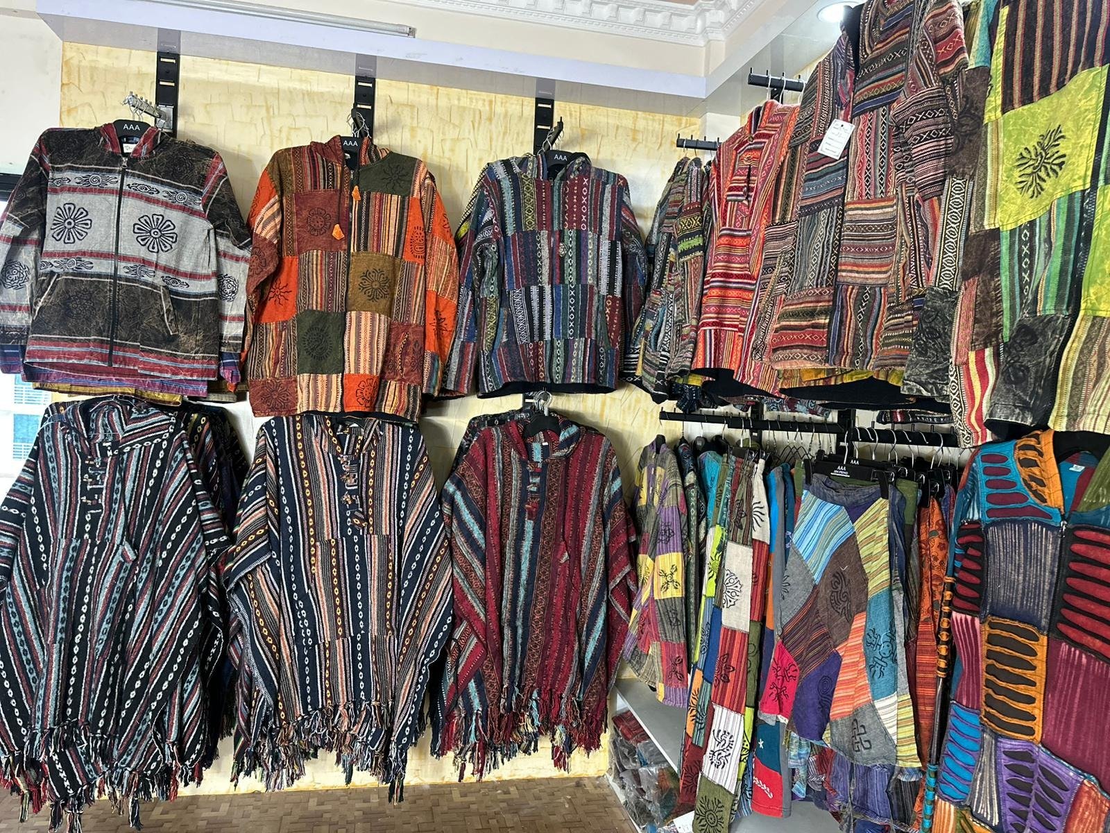 Nepal Clothing Wholesale: Unlocking Opportunities in the Himalayan ...